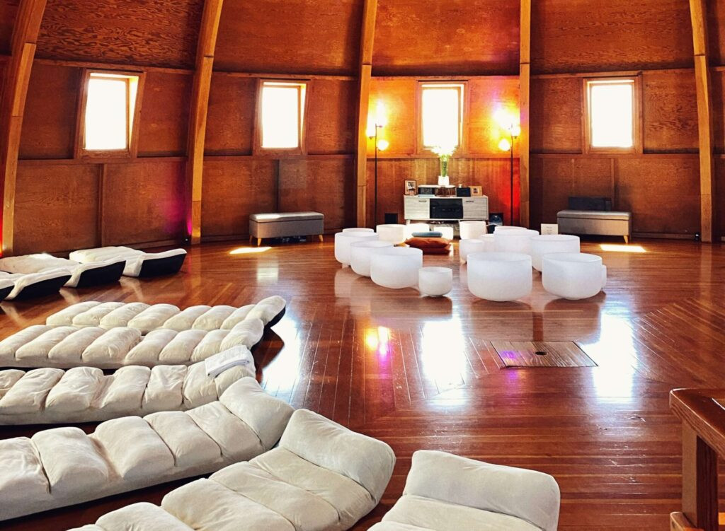Experiencing the Integratron Sound Bath in Joshua Tree - @KateFerg Explores